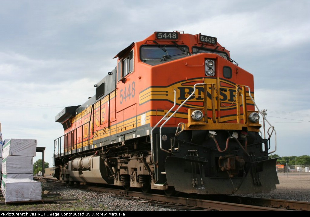 BNSF 5448